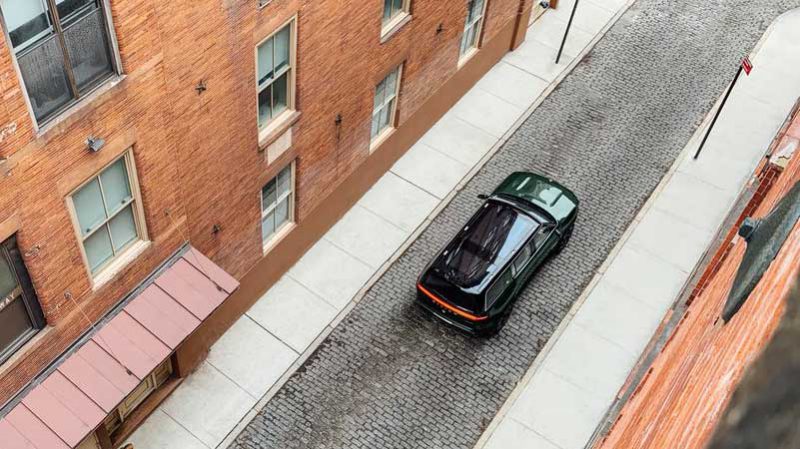 Rivian electric SUV will have optional "electro-chromic" glass roof