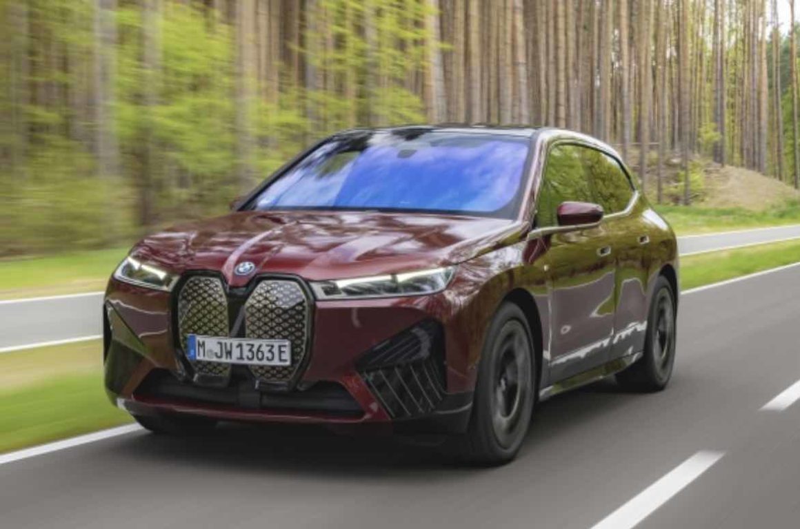 BMW releases pricing and specs for high performance BMW IX M60