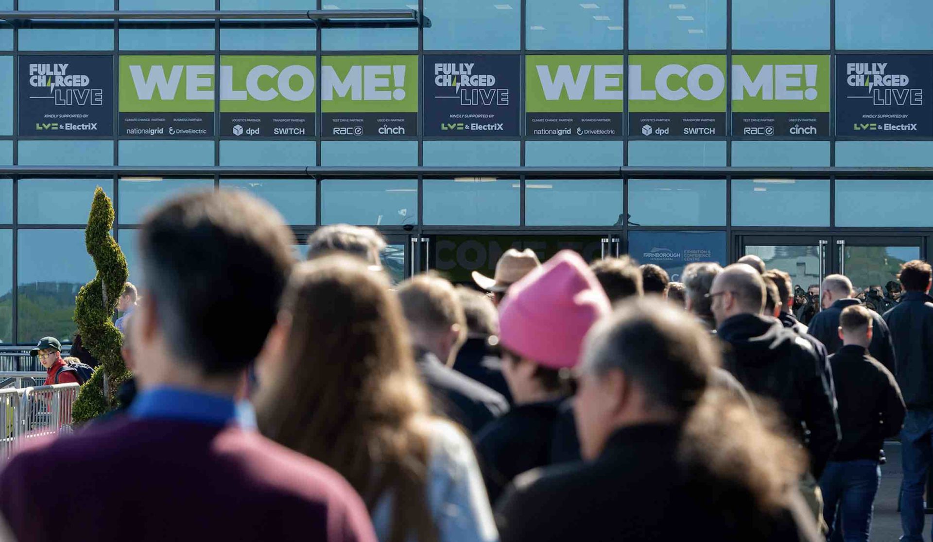 The Driven Podcast: Fully Charged - Robert Llewellyn on the EV transition