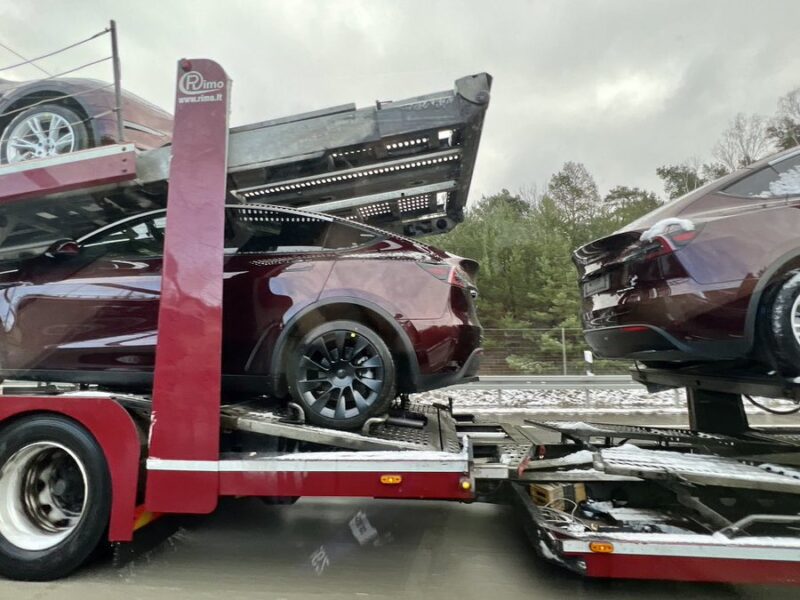 Tesla ships first midnight cherry red Model Ys to customers