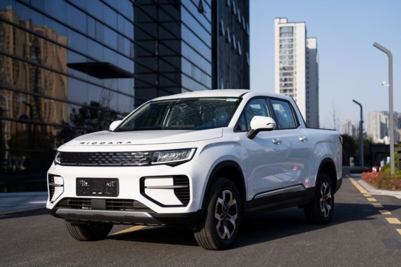 Geely offshoot unveils sub $40,000 electric ute for right hand drive ...
