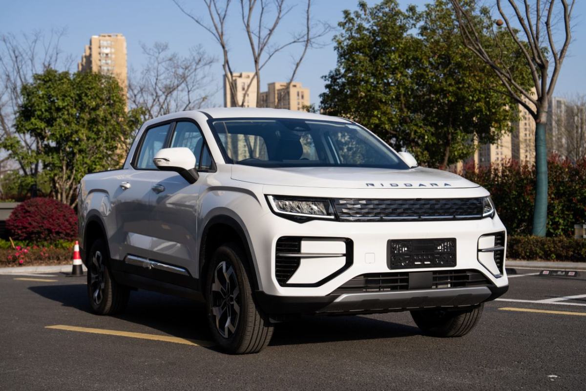 Geely offshoot unveils sub $40,000 electric ute for right hand drive ...