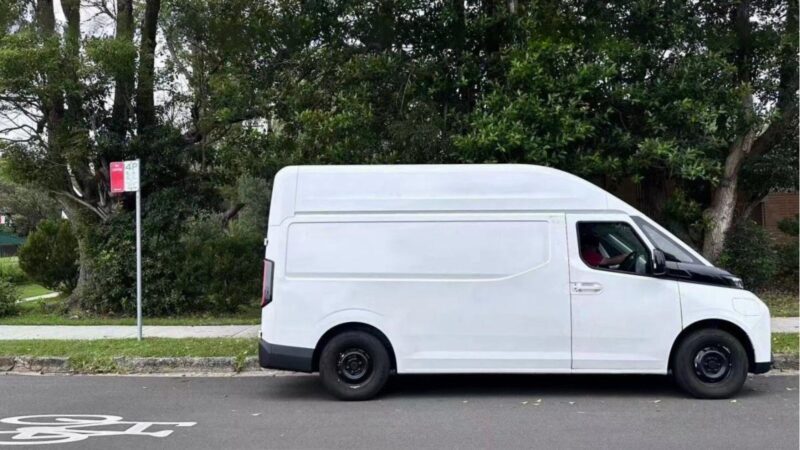 Farizon Auto's electric "Supervan" gets approval for Australian roads