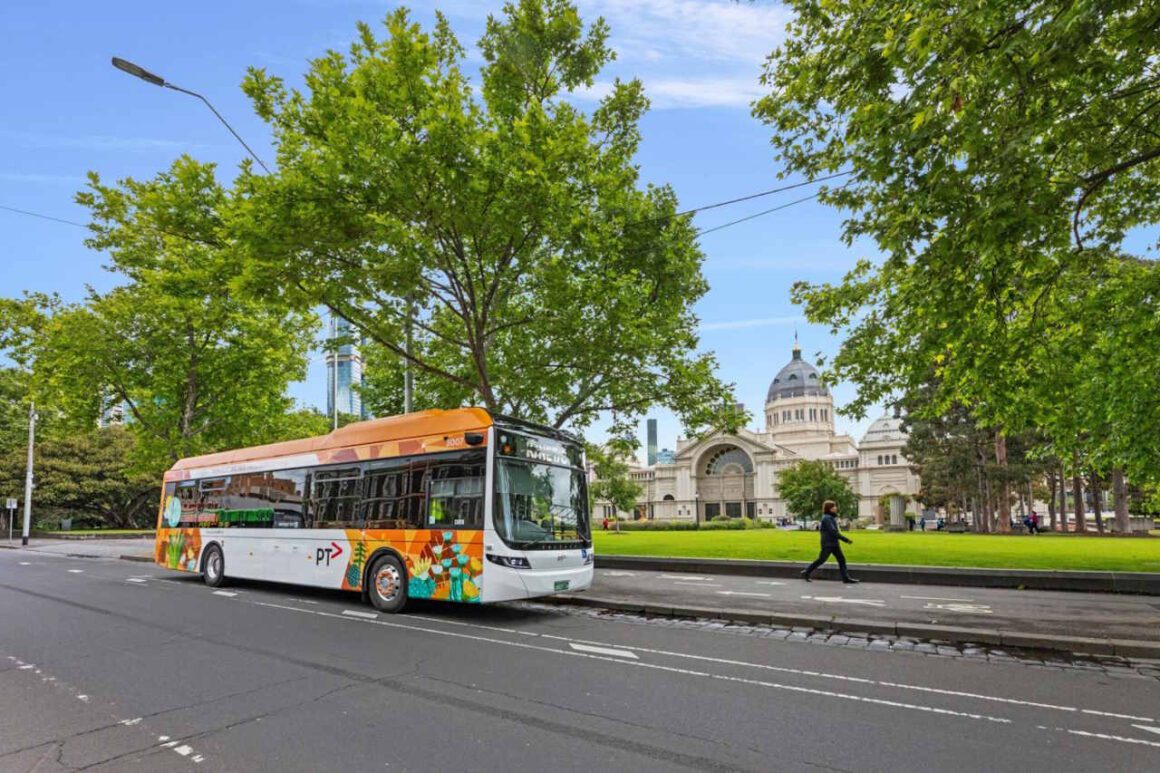 Victoria commits to 600 new battery electric buses by 2035