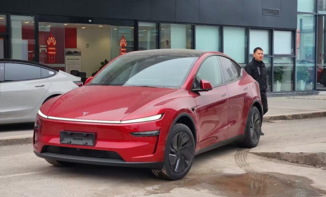 Lowest cost variant of refreshed Tesla Model Y launch series sells out ...