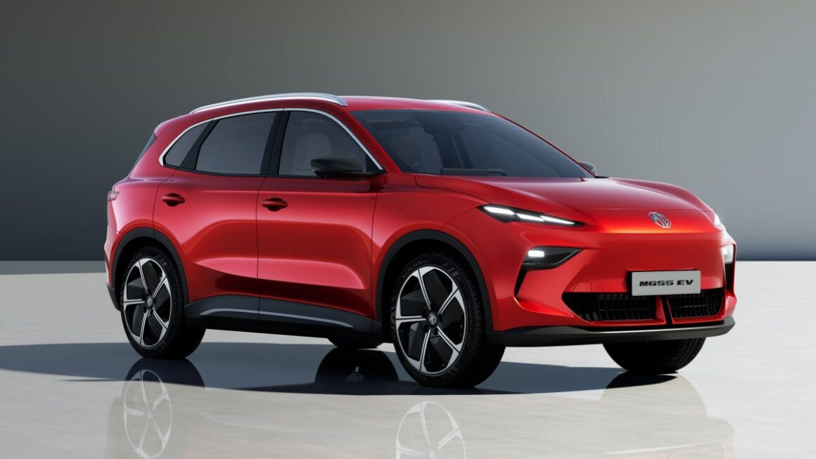 MG reveals key upgrades to charging and battery in new MGS5 EV